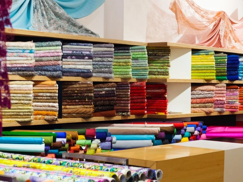 Toko Kain & Tekstil Bandung: 7 Rekomendasi Terbaik
